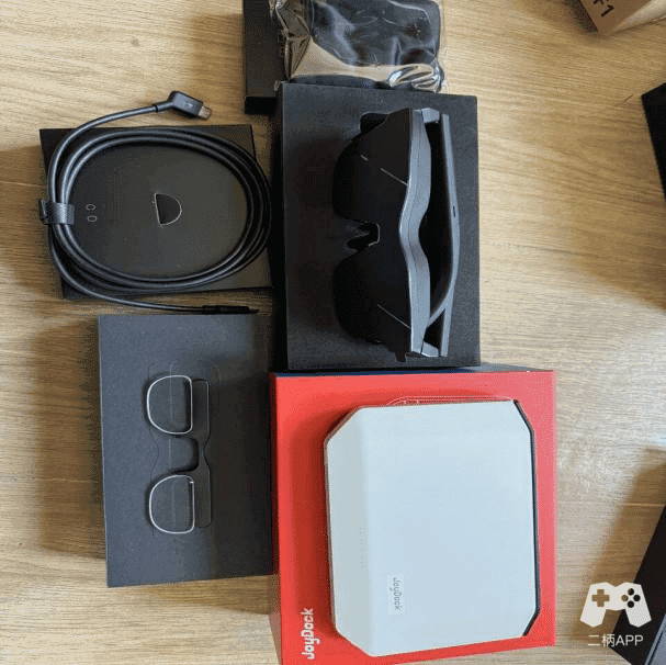 雷鸟air2+JoyDock 套装测评——来自斜杠青年的凝视_二柄APP