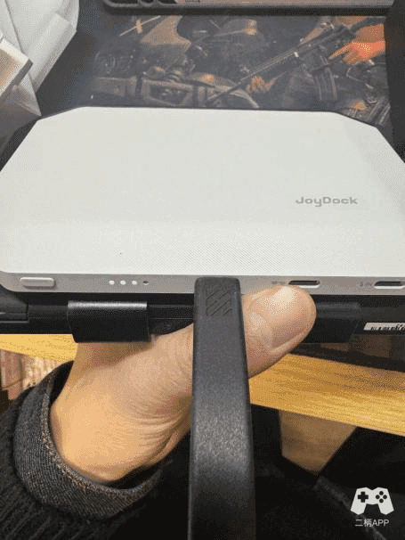 雷鸟air2+JoyDock 套装测评——来自斜杠青年的凝视_二柄APP